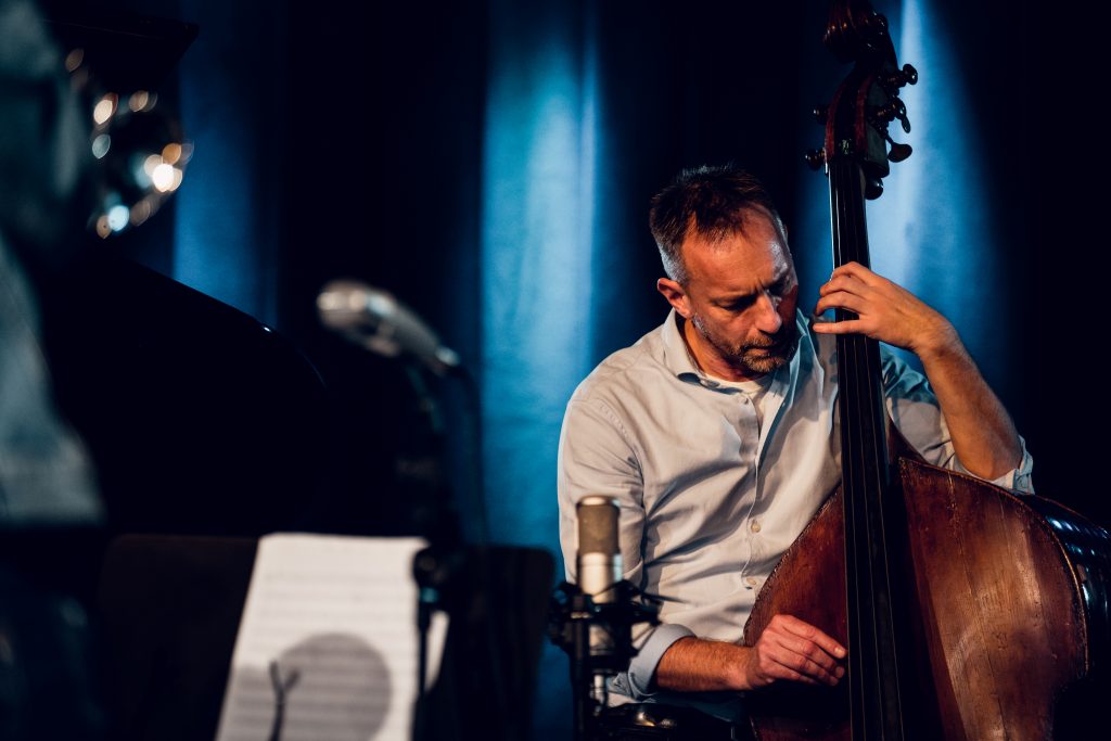 Genkendt – Genkendt fortolker den danske musik, der satte vigtige spor ...